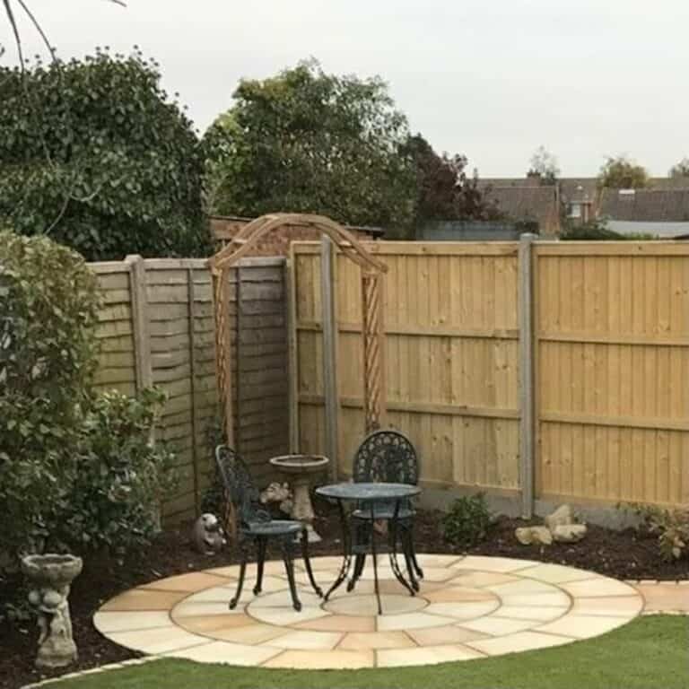 Golden Fossil Circle Kit | Squaring Off Kit - Hardy Landscaping