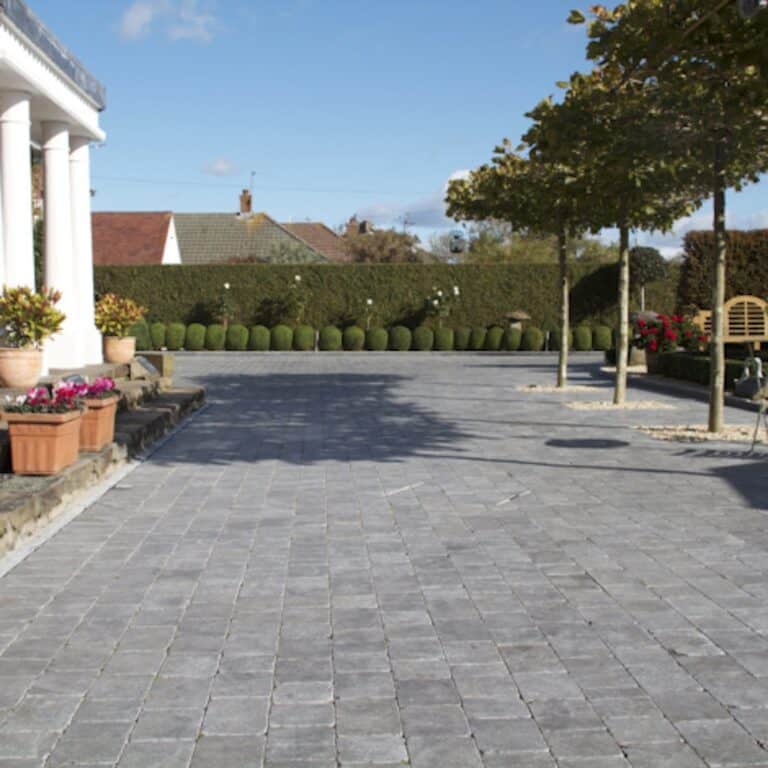 Natural Paving Fossestone block paving Midnight Blue limestone